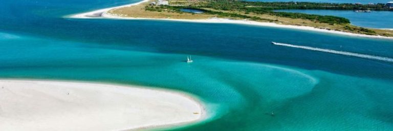 Which Beaches in Florida Have the Clearest Water? - Mzuri Mag